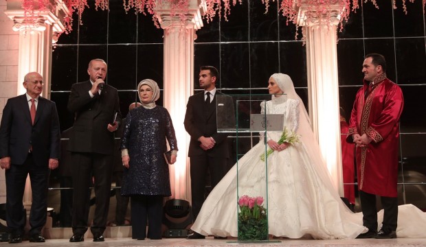 Cumhurbaşkanı Erdoğan, nikah şahidi oldu